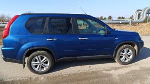 Zils Nissan X-Trail 2009 Tallina, ar dzinēja tilpumu 2.00 L un nobraukumu 235 tūkst. km par 4000 €, foto 22 vietnē AUTOMOTO.COM.LV