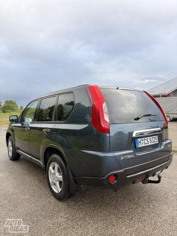 Blue Nissan X-Trail 2011 in Marijampole, with an engine capacity of 2.00 L and mileage of 275 thousand km for 3999 €, photo 5 on AUTOMOTO.COM.LV