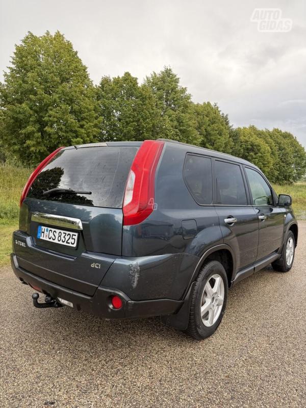 Blue Nissan X-Trail 2011 in Marijampole, with an engine capacity of 2.00 L and mileage of 275 thousand km for 3999 €, photo 8 on AUTOMOTO.COM.LV