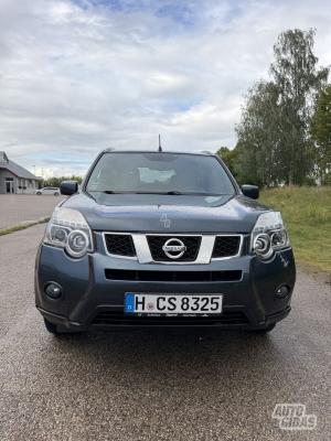 Zils Nissan X-Trail 2011 Marijampole, ar dzinēja tilpumu 2.00 L un nobraukumu 275 tūkst. km par 3999 €, foto 13 vietnē AUTOMOTO.COM.LV