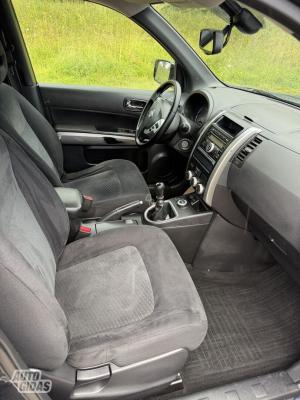 Zils Nissan X-Trail 2011 Marijampole, ar dzinēja tilpumu 2.00 L un nobraukumu 275 tūkst. km par 3999 €, foto 19 vietnē AUTOMOTO.COM.LV