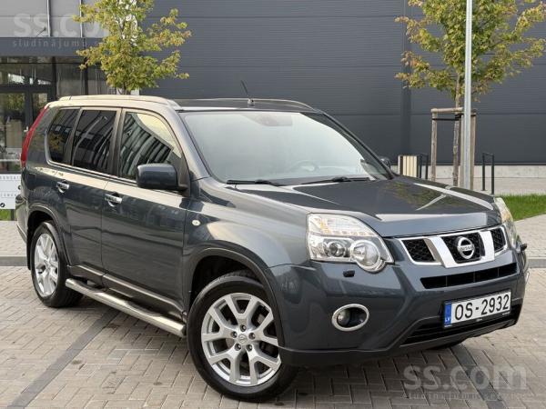 Blue Nissan X-Trail 2012 in Riga, with an engine capacity of 2.00 L and mileage of 204 thousand km for 9800 €, photo 8 on AUTOMOTO.COM.LV