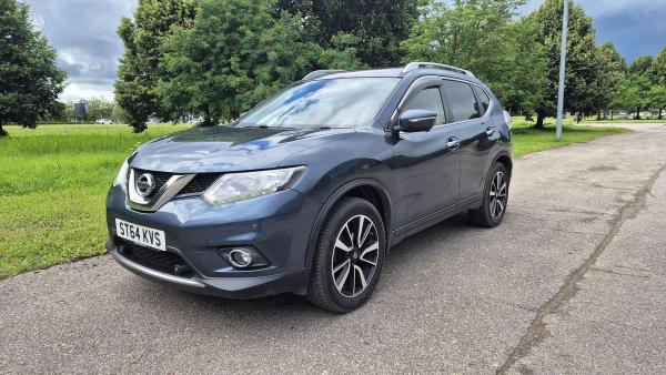 Blue Nissan X-Trail 2014 in Siauliai, with an engine capacity of 1.60 L and mileage of 163 thousand km for 3900 €, photo 3 on AUTOMOTO.COM.LV