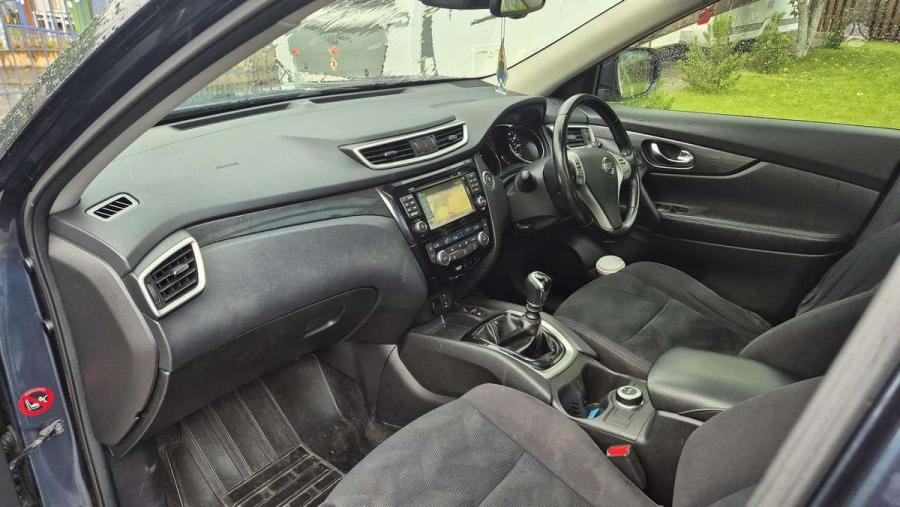 Zils Nissan X-Trail 2014 Šauļi, ar dzinēja tilpumu 1.60 L un nobraukumu 163 tūkst. km par 3900 €, foto 10 vietnē AUTOMOTO.COM.LV