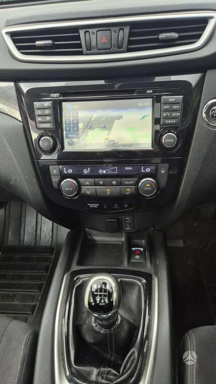 Zils Nissan X-Trail 2014 Šauļi, ar dzinēja tilpumu 1.60 L un nobraukumu 163 tūkst. km par 3900 €, foto 15 vietnē AUTOMOTO.COM.LV