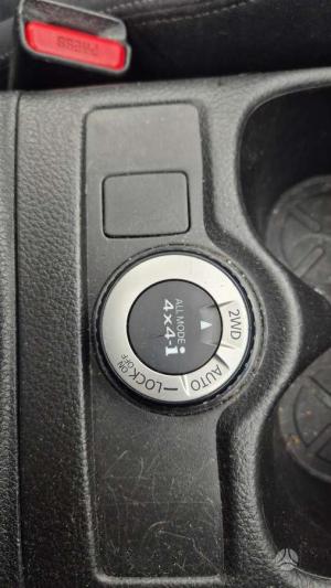 Zils Nissan X-Trail 2014 Šauļi, ar dzinēja tilpumu 1.60 L un nobraukumu 163 tūkst. km par 3900 €, foto 21 vietnē AUTOMOTO.COM.LV