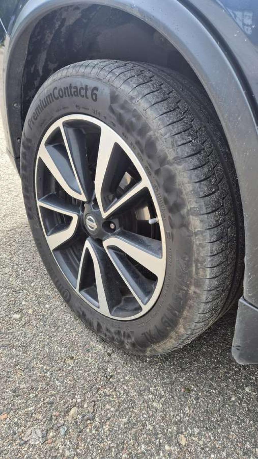Zils Nissan X-Trail 2014 Šauļi, ar dzinēja tilpumu 1.60 L un nobraukumu 163 tūkst. km par 3900 €, foto 29 vietnē AUTOMOTO.COM.LV