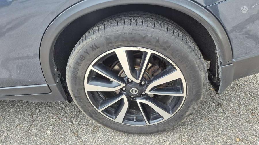 Zils Nissan X-Trail 2014 Šauļi, ar dzinēja tilpumu 1.60 L un nobraukumu 163 tūkst. km par 3900 €, foto 31 vietnē AUTOMOTO.COM.LV