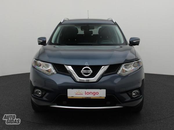 Blue Nissan X-Trail 2016 in Vilnius, with an engine capacity of 1.60 L and mileage of 160 thousand km for 12399 €, photo 3 on AUTOMOTO.COM.LV