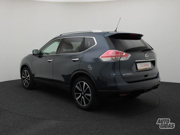 Blue Nissan X-Trail 2016 in Vilnius, with an engine capacity of 1.60 L and mileage of 160 thousand km for 12399 €, photo 7 on AUTOMOTO.COM.LV