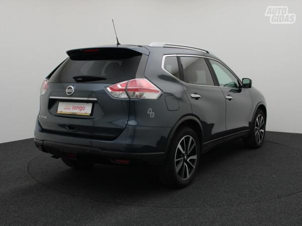 Blue Nissan X-Trail 2016 in Vilnius, with an engine capacity of 1.60 L and mileage of 160 thousand km for 12399 €, photo 8 on AUTOMOTO.COM.LV