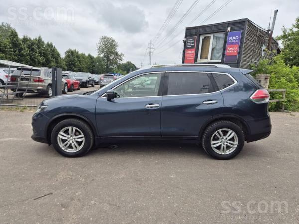 Blue Nissan X-Trail 2016 in Riga, with an engine capacity of 1.60 L and mileage of 202 thousand km for 9990 €, photo 5 on AUTOMOTO.COM.LV