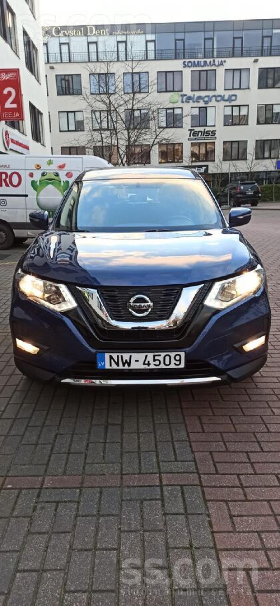 Zils Nissan X-Trail 2017 Rīga, ar dzinēja tilpumu 2.50 L un nobraukumu 56 tūkst. km par 14600 €, foto 13 vietnē AUTOMOTO.COM.LV