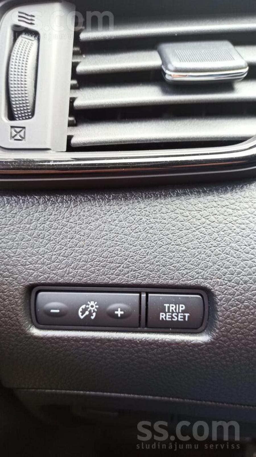 Zils Nissan X-Trail 2017 Rīga, ar dzinēja tilpumu 2.50 L un nobraukumu 56 tūkst. km par 14600 €, foto 27 vietnē AUTOMOTO.COM.LV