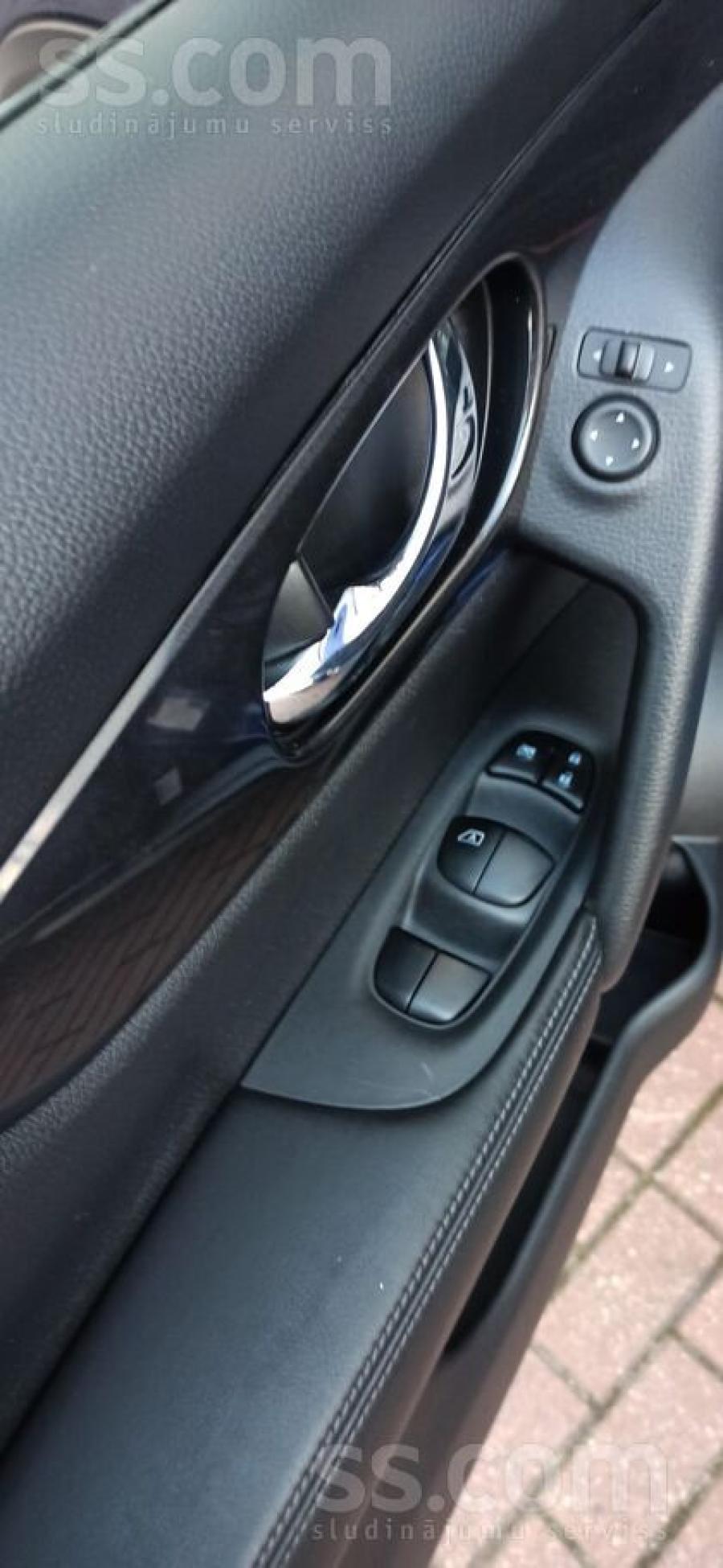 Zils Nissan X-Trail 2017 Rīga, ar dzinēja tilpumu 2.50 L un nobraukumu 56 tūkst. km par 14600 €, foto 29 vietnē AUTOMOTO.COM.LV