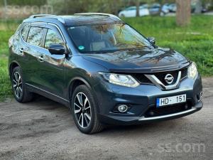 Zils Nissan X-Trail 2017 Jūrmala, ar dzinēja tilpumu 1.60 L un nobraukumu 302 tūkst. km par 8500 €, foto  vietnē AUTOMOTO.COM.LV