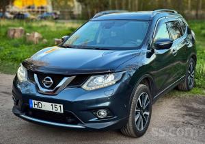 Zils Nissan X-Trail 2017 Jūrmala, ar dzinēja tilpumu 1.60 L un nobraukumu 302 tūkst. km par 8500 €, foto 3 vietnē AUTOMOTO.COM.LV