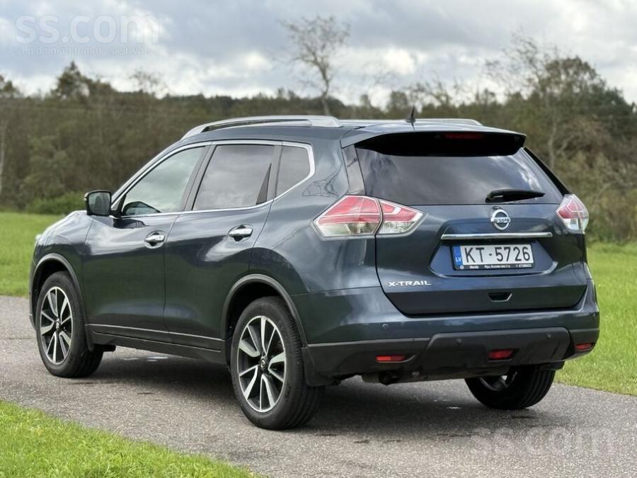 Zils Nissan X-Trail 2017 Cēsis, ar dzinēja tilpumu 1.60 L un nobraukumu 320 tūkst. km par 7100 €, foto 8 vietnē AUTOMOTO.COM.LV