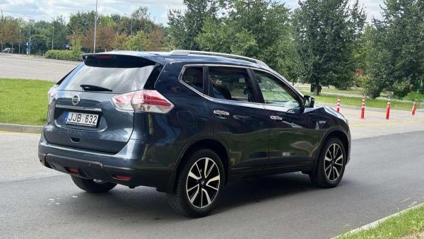 Zils Nissan X-Trail 2017 Viļņa, ar dzinēja tilpumu 1.60 L un nobraukumu 220 tūkst. km par 7900 €, foto 3 vietnē AUTOMOTO.COM.LV