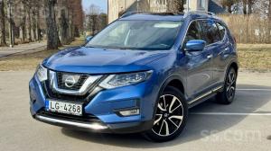 Blue Nissan X-Trail 2018 in Riga, with an engine capacity of 1.60 L and mileage of 120 thousand km for 13990 €, photo  on AUTOMOTO.COM.LV