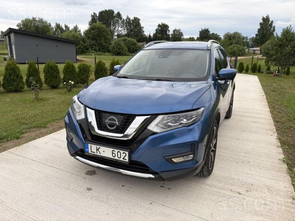 Zils Nissan X-Trail 2018 Valmiera, ar dzinēja tilpumu 2.00 L un nobraukumu 184 tūkst. km par 14000 €, foto 3 vietnē AUTOMOTO.COM.LV