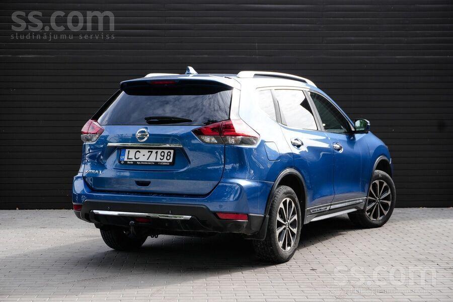 Zils Nissan X-Trail 2018 Rīga, ar dzinēja tilpumu 1.60 L un nobraukumu 284 tūkst. km par 11890 €, foto 4 vietnē AUTOMOTO.COM.LV