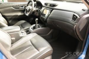 Zils Nissan X-Trail 2018 Rīga, ar dzinēja tilpumu 1.60 L un nobraukumu 284 tūkst. km par 11890 €, foto 14 vietnē AUTOMOTO.COM.LV