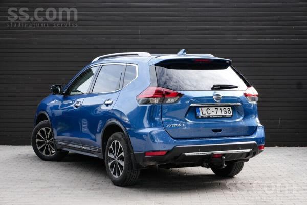 Zils Nissan X-Trail 2018 Rīga, ar dzinēja tilpumu 1.60 L un nobraukumu 284 tūkst. km par 11890 €, foto 5 vietnē AUTOMOTO.COM.LV