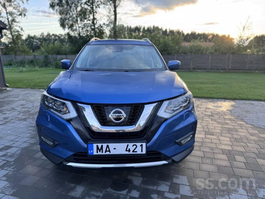 Blue Nissan X-Trail 2019 in Jelgava, with an engine capacity of 2.00 L and mileage of 150 thousand km for 14500 €, photo 3 on AUTOMOTO.COM.LV