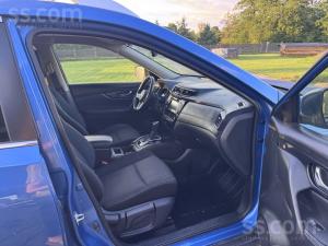 Blue Nissan X-Trail 2019 in Jelgava, with an engine capacity of 2.00 L and mileage of 150 thousand km for 14500 €, photo 9 on AUTOMOTO.COM.LV