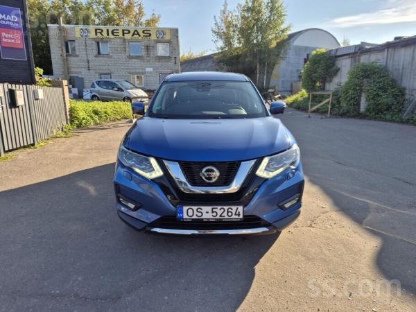 Blue Nissan X-Trail 2020 in Riga, with an engine capacity of 1.30 L and mileage of 102 thousand km for 17490 €, photo 4 on AUTOMOTO.COM.LV