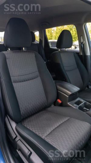 Blue Nissan X-Trail 2020 in Riga, with an engine capacity of 1.30 L and mileage of 102 thousand km for 17490 €, photo 30 on AUTOMOTO.COM.LV