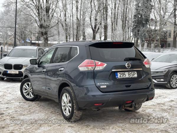 Blue Nissan X-Trail 2016 in Tartu, with an engine capacity of 1.60 L and mileage of 173 thousand km for 10999 €, photo 4 on AUTOMOTO.COM.LV
