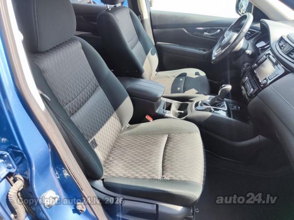 Blue Nissan X-Trail 2019 in Tartu, with an engine capacity of 1.30 L and mileage of 103 thousand km for 17990 €, photo 7 on AUTOMOTO.COM.LV