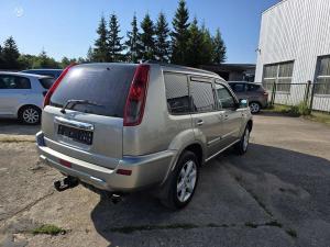 Brūns Nissan X-Trail 2002 Utena, ar dzinēja tilpumu 2.20 L un nobraukumu 197 tūkst. km par 1950 €, foto 5 vietnē AUTOMOTO.COM.LV