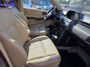 Brūns Nissan X-Trail 2002 Utena, ar dzinēja tilpumu 2.20 L un nobraukumu 197 tūkst. km par 1950 €, foto 10 vietnē AUTOMOTO.COM.LV