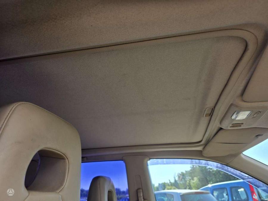 Brūns Nissan X-Trail 2002 Utena, ar dzinēja tilpumu 2.20 L un nobraukumu 197 tūkst. km par 1950 €, foto 13 vietnē AUTOMOTO.COM.LV