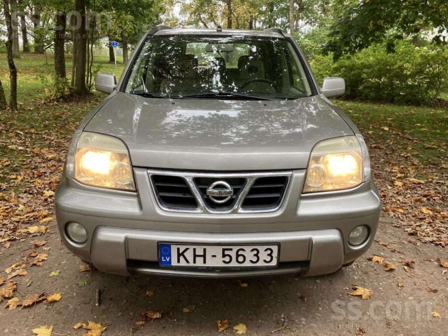 Brūns Nissan X-Trail 2003 Jelgava, ar dzinēja tilpumu 2.20 L un nobraukumu 320 tūkst. km par 1990 €, foto 3 vietnē AUTOMOTO.COM.LV