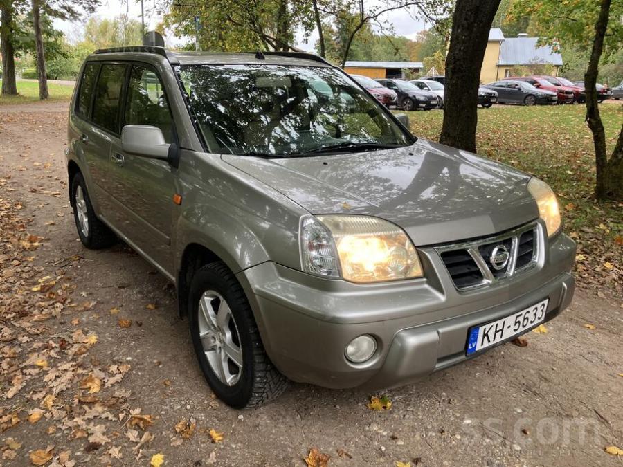 Brūns Nissan X-Trail 2003 Jelgava, ar dzinēja tilpumu 2.20 L un nobraukumu 320 tūkst. km par 1990 €, foto 4 vietnē AUTOMOTO.COM.LV