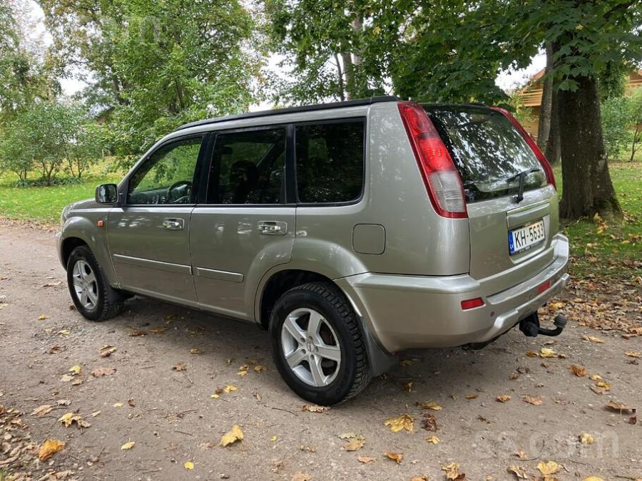 Brūns Nissan X-Trail 2003 Jelgava, ar dzinēja tilpumu 2.20 L un nobraukumu 320 tūkst. km par 1990 €, foto 8 vietnē AUTOMOTO.COM.LV