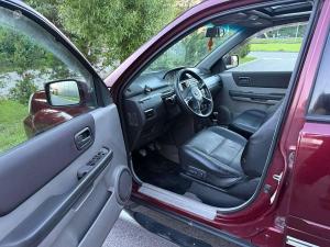 Brown Nissan X-Trail 2006 in Kaunas, with an engine capacity of 2.18 L and mileage of 270 thousand km for 2500 €, photo 13 on AUTOMOTO.COM.LV