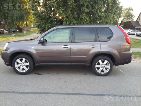 Brūns Nissan X-Trail 2007 Daugavpils, ar dzinēja tilpumu 2.00 L un nobraukumu 285 tūkst. km par 4500 €, foto 2 vietnē AUTOMOTO.COM.LV