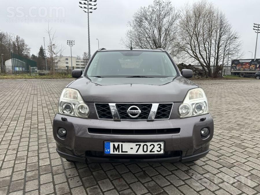 Brūns Nissan X-Trail 2007 Rīga, ar dzinēja tilpumu 2.00 L un nobraukumu 334 tūkst. km par 4300 €, foto 3 vietnē AUTOMOTO.COM.LV