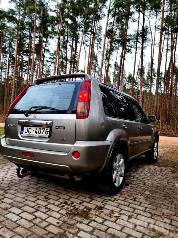 Brūns Nissan X-Trail 2007 Jūrmala, ar dzinēja tilpumu 2.20 L un nobraukumu 407 tūkst. km par 2500 €, foto 3 vietnē AUTOMOTO.COM.LV