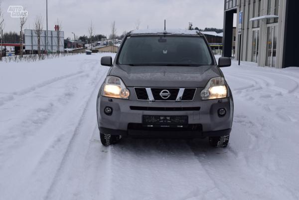 Brown Nissan X-Trail 2007 in Vilnius, with an engine capacity of 2.00 L and mileage of 205 thousand km for 4950 €, photo 2 on AUTOMOTO.COM.LV