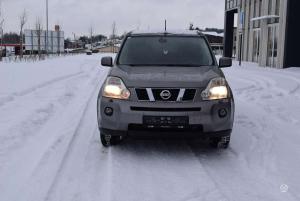 Brūns Nissan X-Trail 2007 Viļņa, ar dzinēja tilpumu 2.00 L un nobraukumu 205 tūkst. km par 4950 €, foto 2 vietnē AUTOMOTO.COM.LV