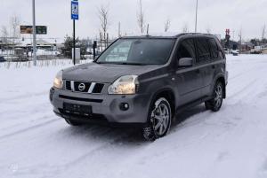 Brūns Nissan X-Trail 2007 Viļņa, ar dzinēja tilpumu 2.00 L un nobraukumu 205 tūkst. km par 4950 €, foto 3 vietnē AUTOMOTO.COM.LV