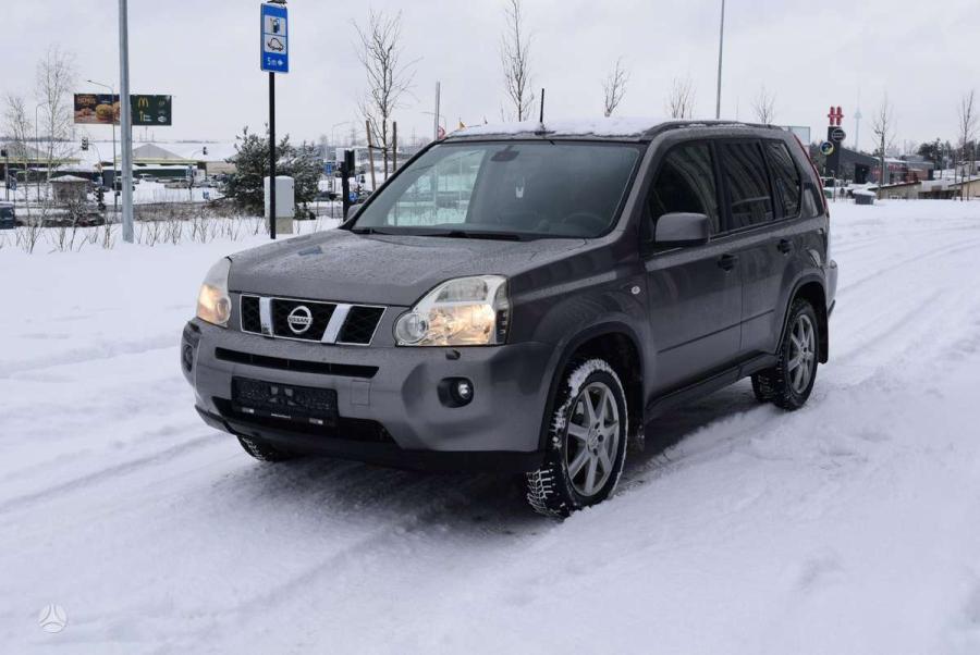 Brūns Nissan X-Trail 2007 Viļņa, ar dzinēja tilpumu 2.00 L un nobraukumu 205 tūkst. km par 4950 €, foto 3 vietnē AUTOMOTO.COM.LV