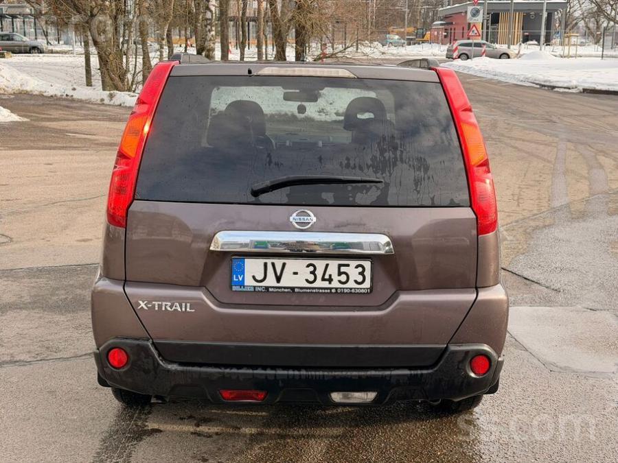 Brūns Nissan X-Trail 2007 Rīga, ar dzinēja tilpumu 2.00 L un nobraukumu 232 tūkst. km par 4400 €, foto 6 vietnē AUTOMOTO.COM.LV