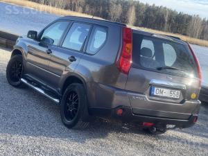 Brūns Nissan X-Trail 2007 Jūrmala, ar dzinēja tilpumu 2.00 L un nobraukumu 0 tūkst. km par 4150 €, foto 20 vietnē AUTOMOTO.COM.LV